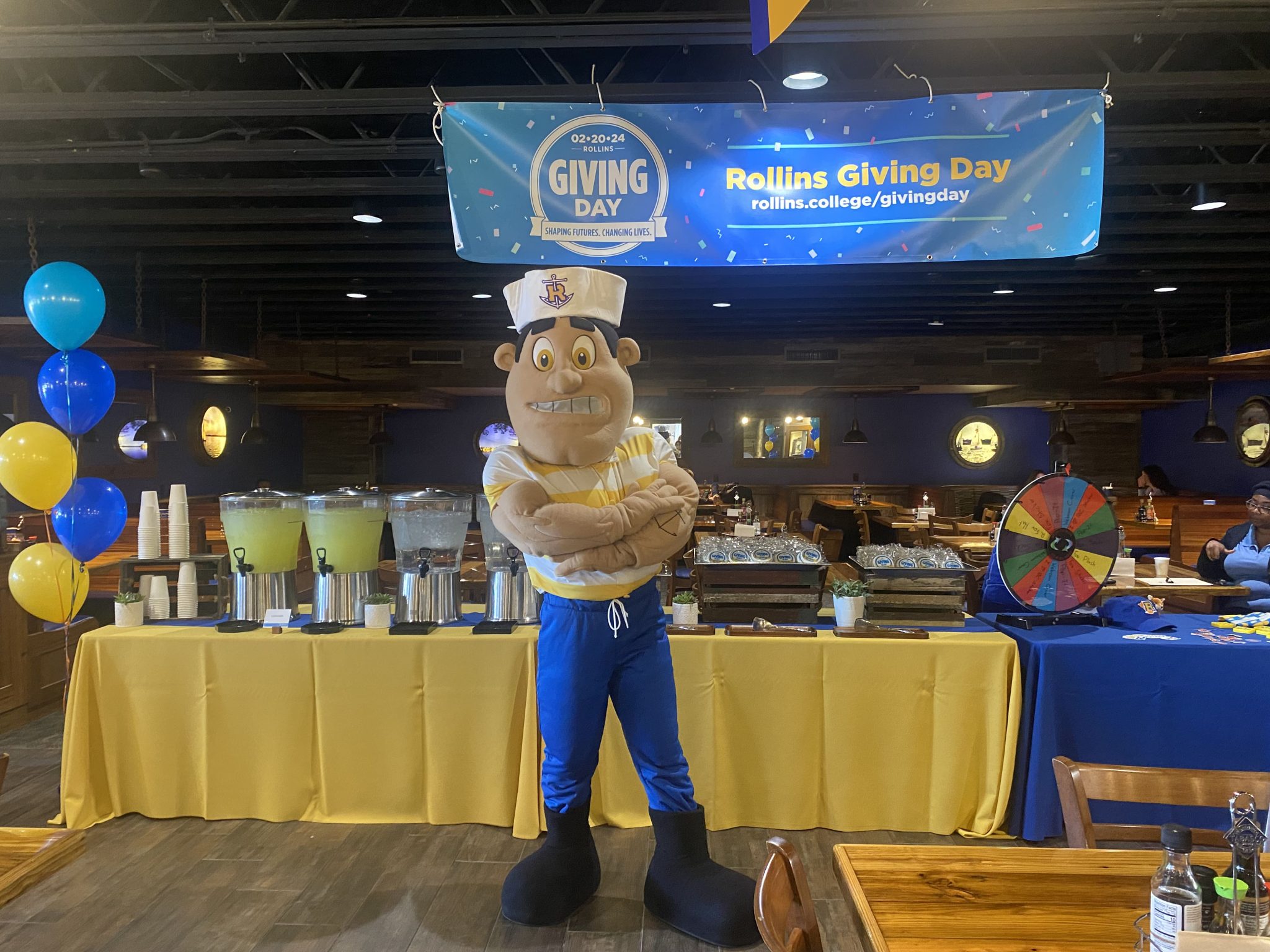 Photo Gallery: Tommy Tar takes over Giving Day - The Sandspur